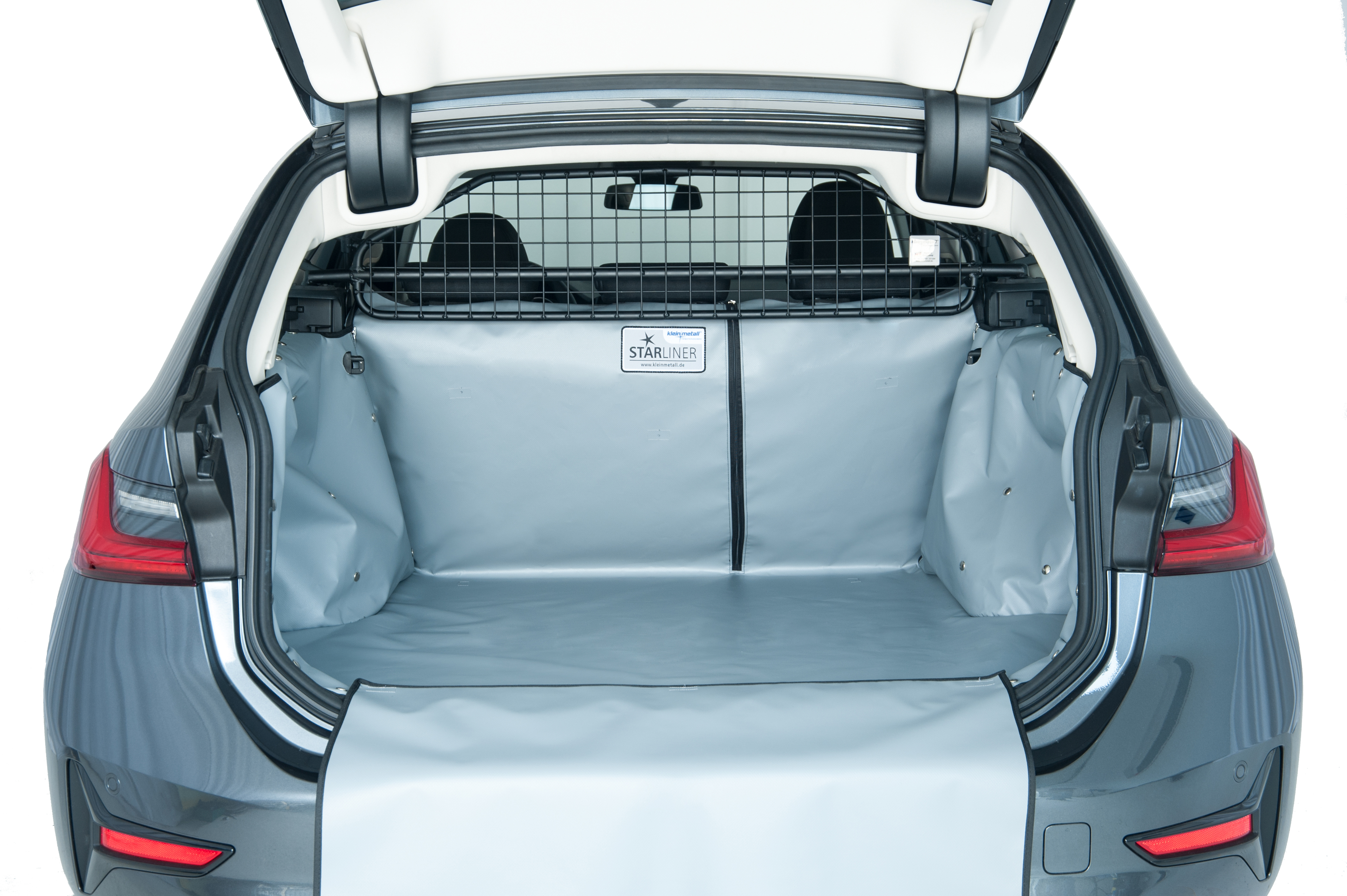 Starliner grey car boot tray for BMW 2er Active Tourer type U06 built since 2022 SL15680G